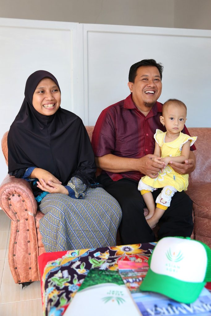 ASIAN AGRI HELPS MAKING FARMERS' DREAMS COME TRUE - Asian Agri